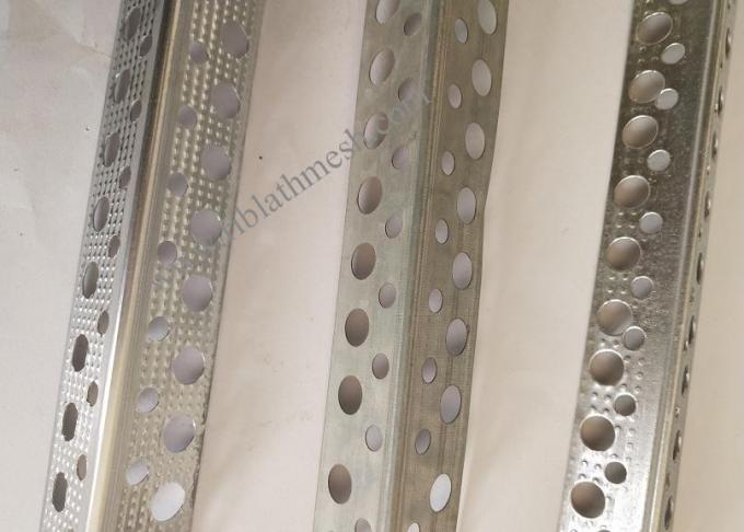 2.5cm Wing Galvanized Perforated Metal Corner Bead 0.30mm Thickness